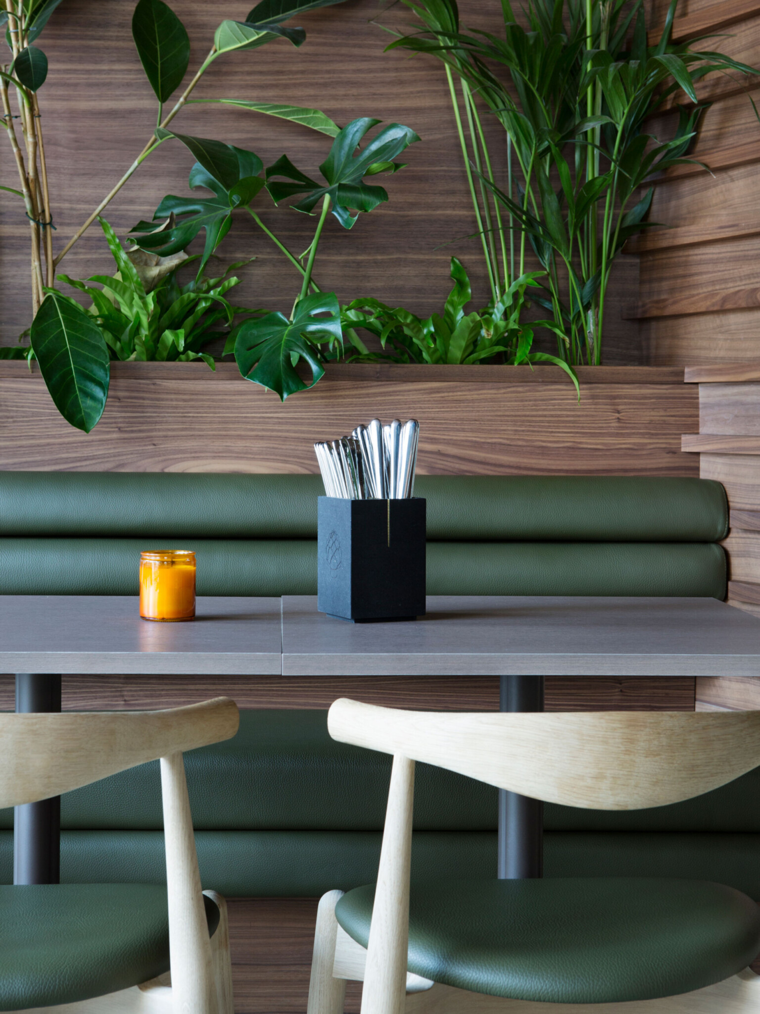 Haakon Restaurant - Haptic